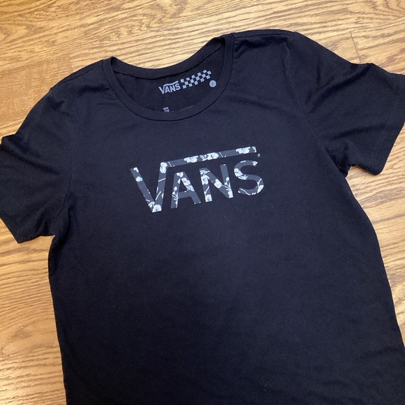 Vans | Tops | Vans Crew Neck Ss Tshirt Black | Poshmark